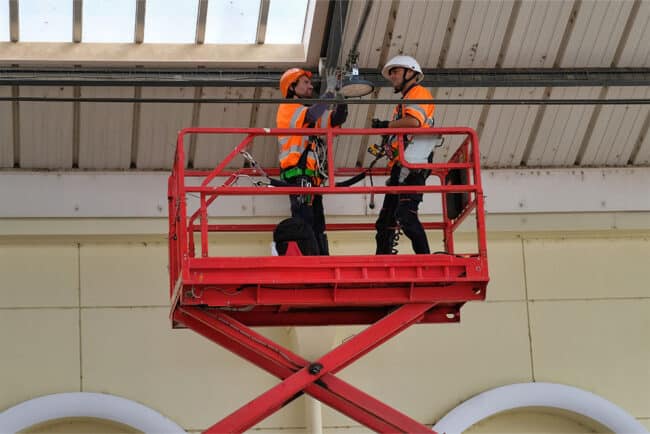 UK Safety Harness Regulations You Must Know