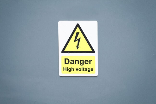 Using Electrical Safety Signs & Symbols in the Workplace