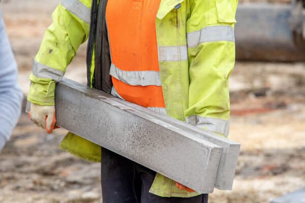 10 Manual Handling Techniques - #6 is Very Useful | Human Focus